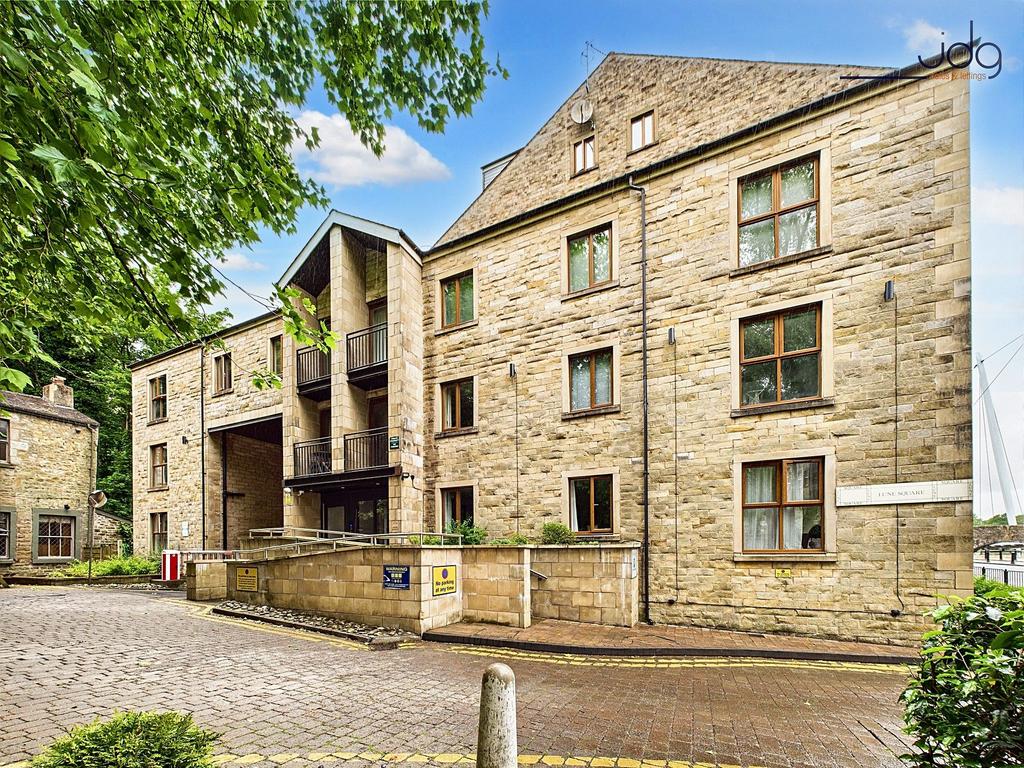 Lune Square, St Georges Quay | A... 2 bed flat for sale - £145,000