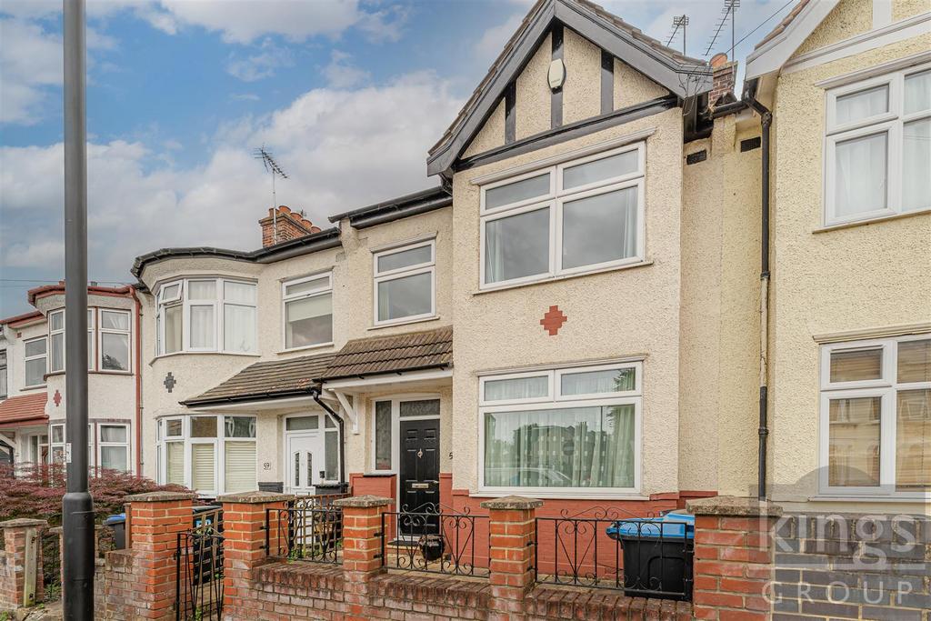 Lincoln Road, Enfield 3 bed terraced house for sale - £500,000