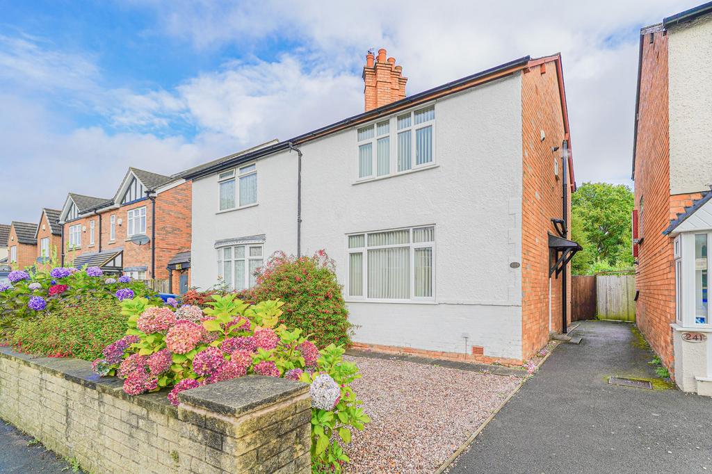 Longmore Road, Shirley, B90 3 bed semi-detached house for sale - £320,000