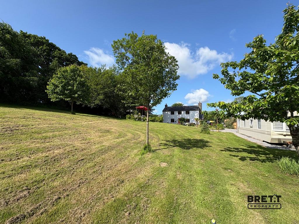 Martletwy, Narberth, Pembrokeshire.... 3 bed detached house - £490,000