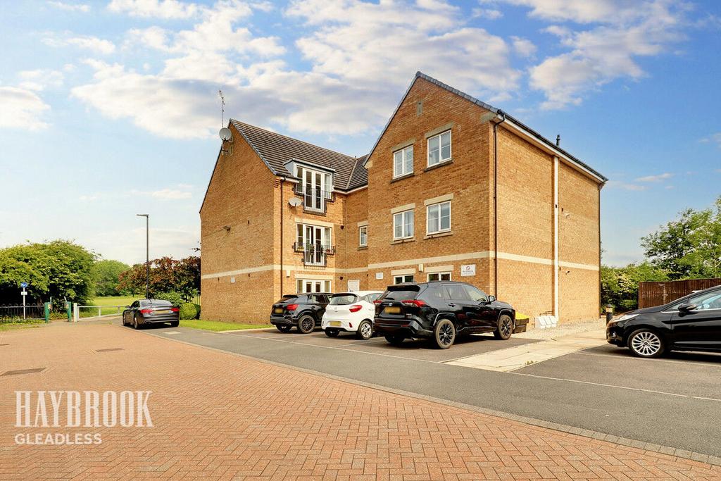 Greenacre Way, Sheffield 2 bed apartment for sale - £140,000