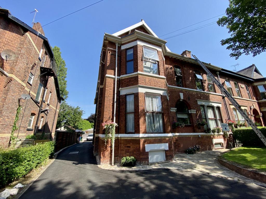 Wilbraham Road, Manchester, M21 9LD Studio - £875 pcm (£202 pw)