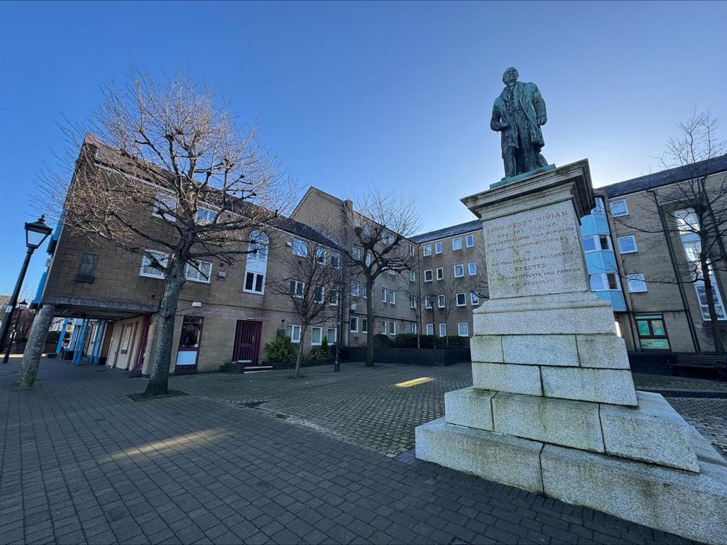 Ferrara Square, Marina, Swansea 2 bed apartment - £159,950