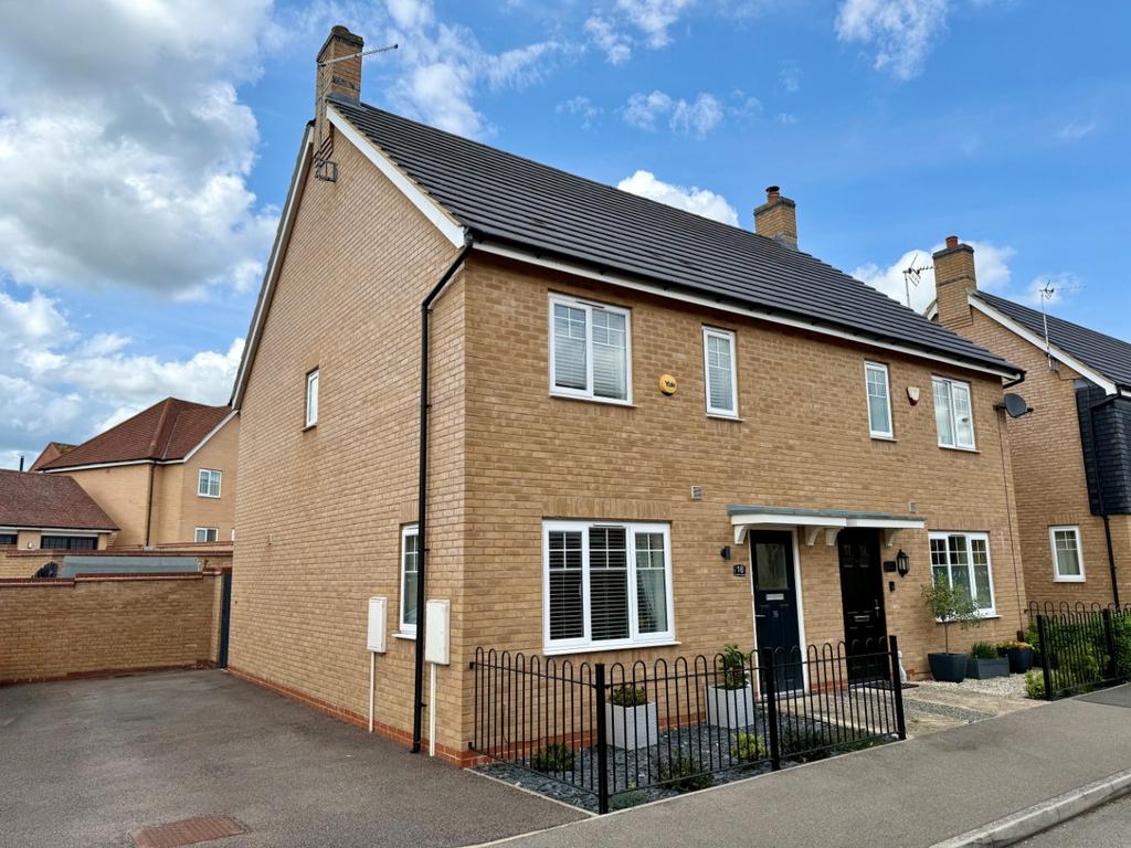 Einstein Crescent, Timken... 3 bed semi-detached house - £299,995