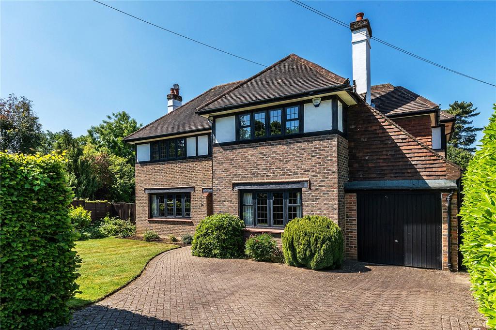 Waterlow Road, Reigate, Surrey, RH2 5 bed detached house for sale - £1,850,000