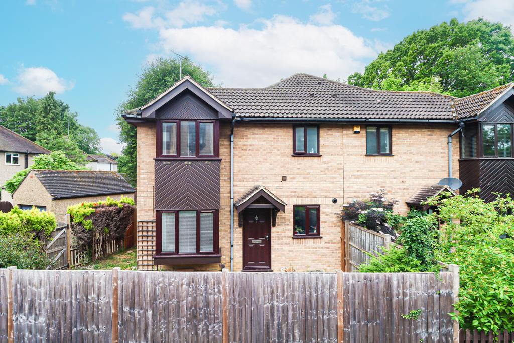 Shire Court, Dellfield, St Albans, AL1 1 bed end of terrace house for ...