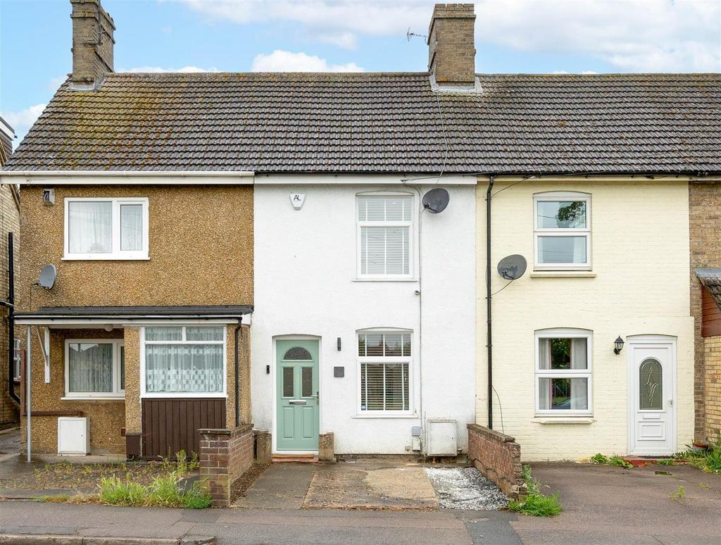 Hitchin Road, Stotfold SG5 4HT 2 bed terraced house for sale - £350,000