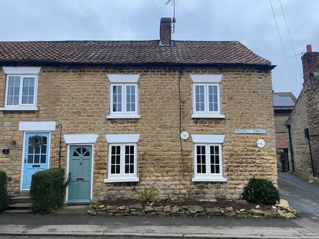 Prospect Terrace, Welburn, York 3 bed house to rent - £875 pcm (£202 pw)