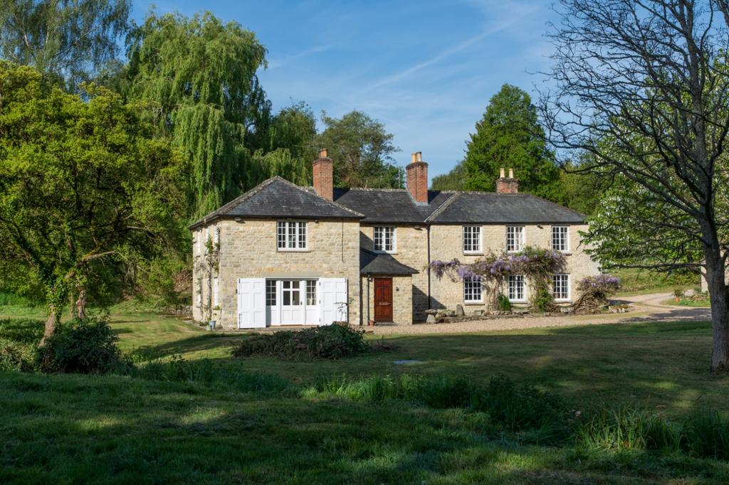 The Fox, Purton, Swindon, Wiltshire, SN5 4 bed detached house for sale ...