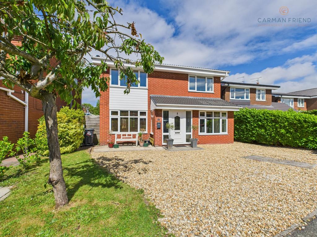 York Drive, Mickle Trafford, CH2 4 bed detached house for sale - £425,000