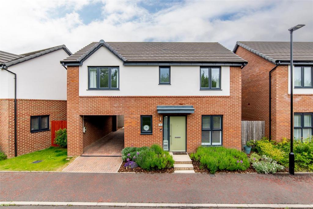 Foxfield Close, Kenton Bank Foot, NE13 4 bed detached house for sale ...