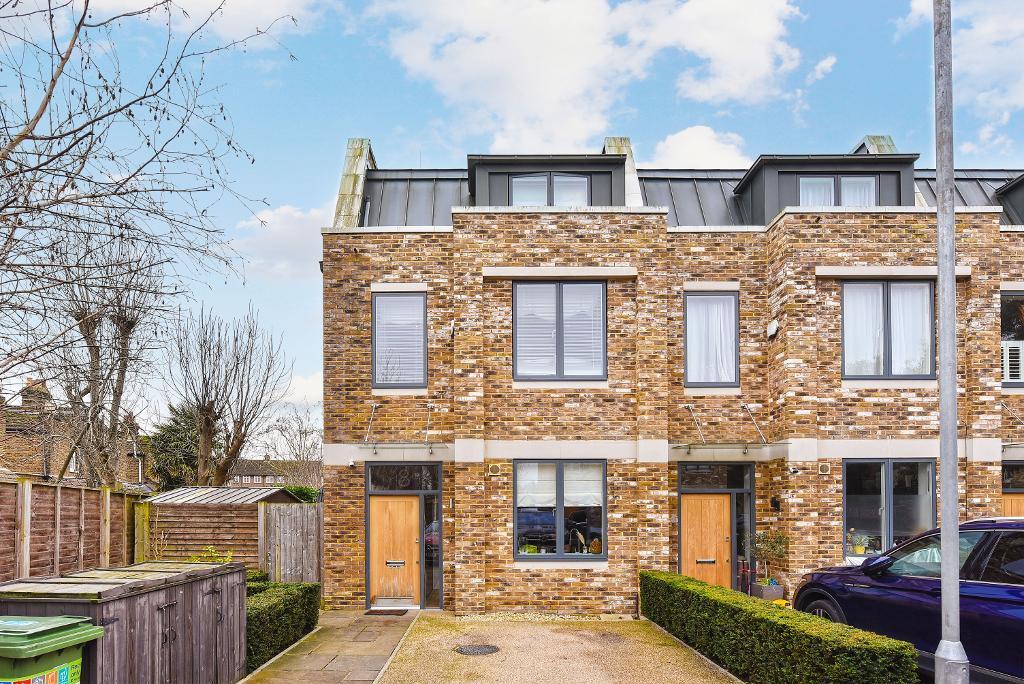 Wellsborough Mews, Wimbledon Chase... 3 bed end of terrace house - £ ...