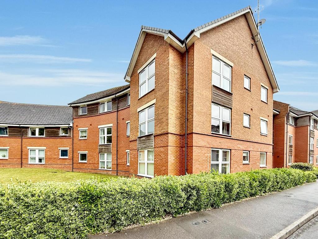 Chain Court, Old Town, Swindon 2 bed apartment for sale - £160,000