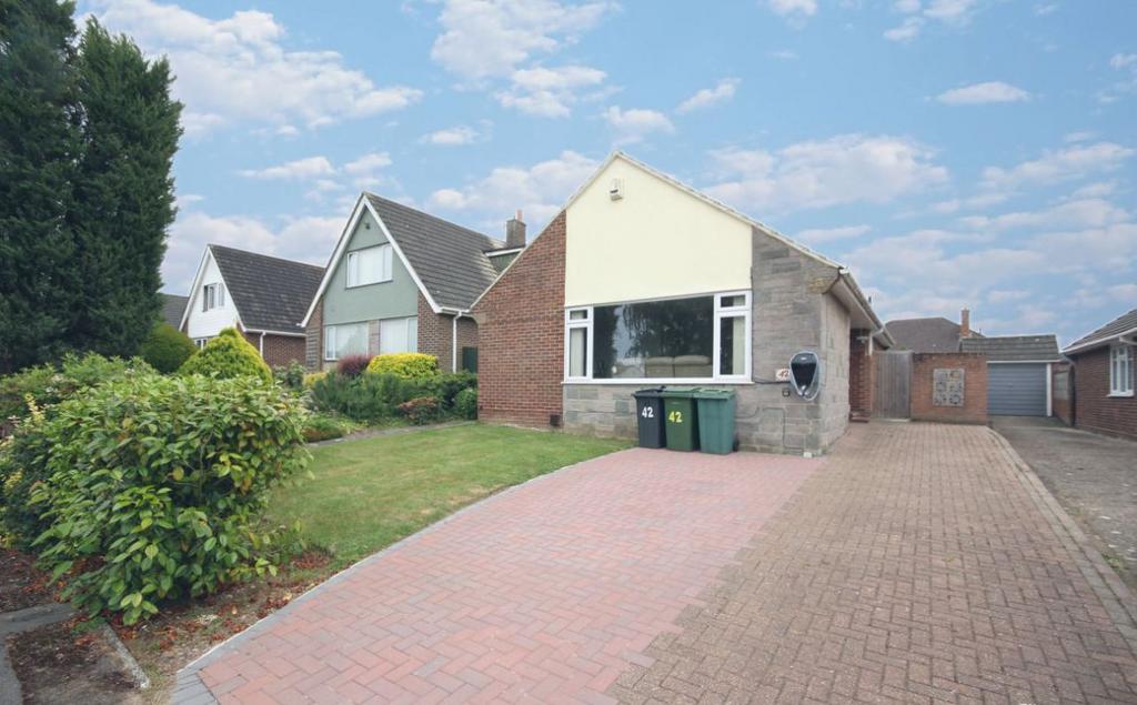 Leonard Close, Maidstone ME16 3 bed detached bungalow - £475,000