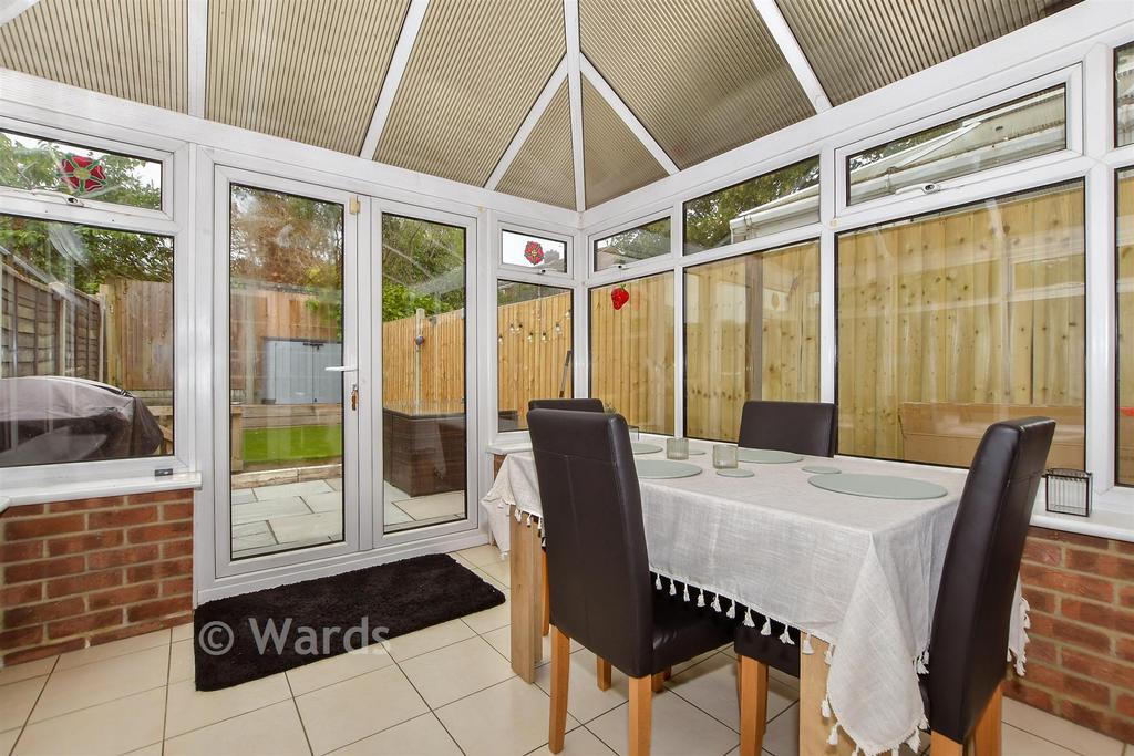 Ditton Place, Ditton, Aylesford, Kent 2 bed terraced house for sale - £ ...