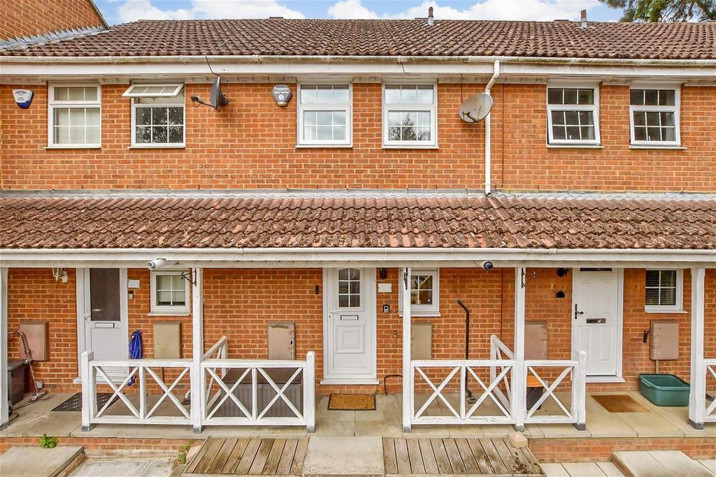 Ditton Place, Aylesford ME20 2 bed terraced house for sale - £198,500