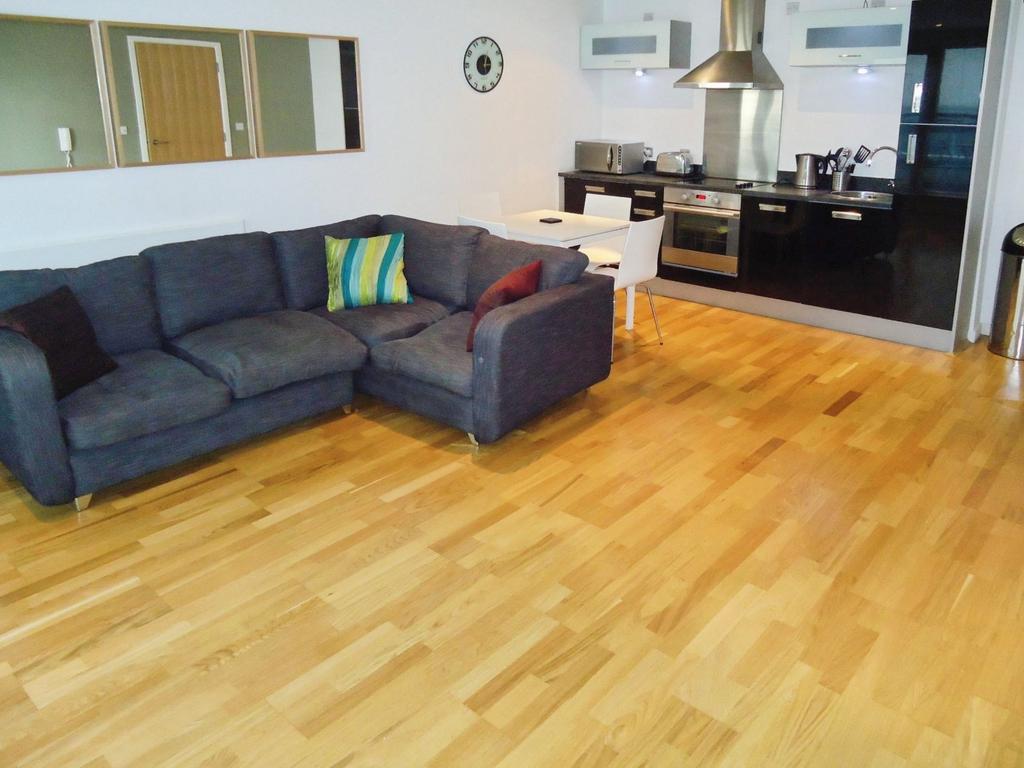 Gateway East, Marsh Lane, Leeds, LS9 1 bed flat - £895 pcm (£207 pw)