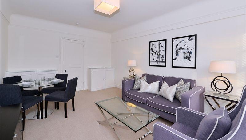 Chelsea, London SW3 2 bed flat to rent - £4,030 pcm (£930 pw)