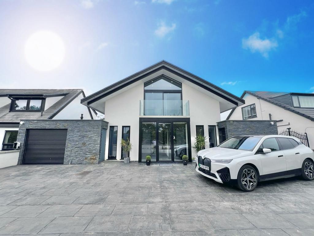 Blackpool Road, Lytham FY8 5 bed detached house for sale - £750,000