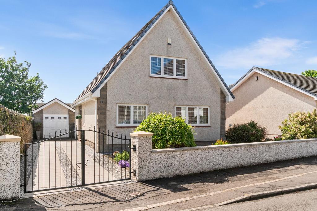 1b Parkend Road, Saltcoats, KA21 5PL 4 bed detached villa - £250,000