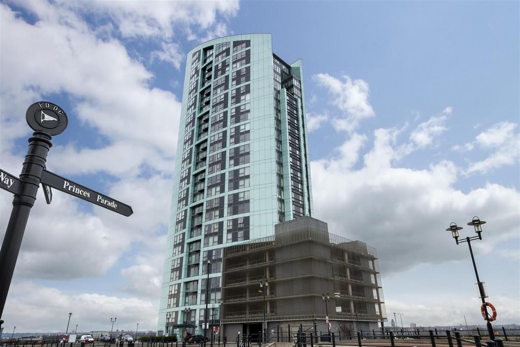 Alexandra Tower, Princes Parade... 1 bed apartment - £850 pcm (£196 pw)