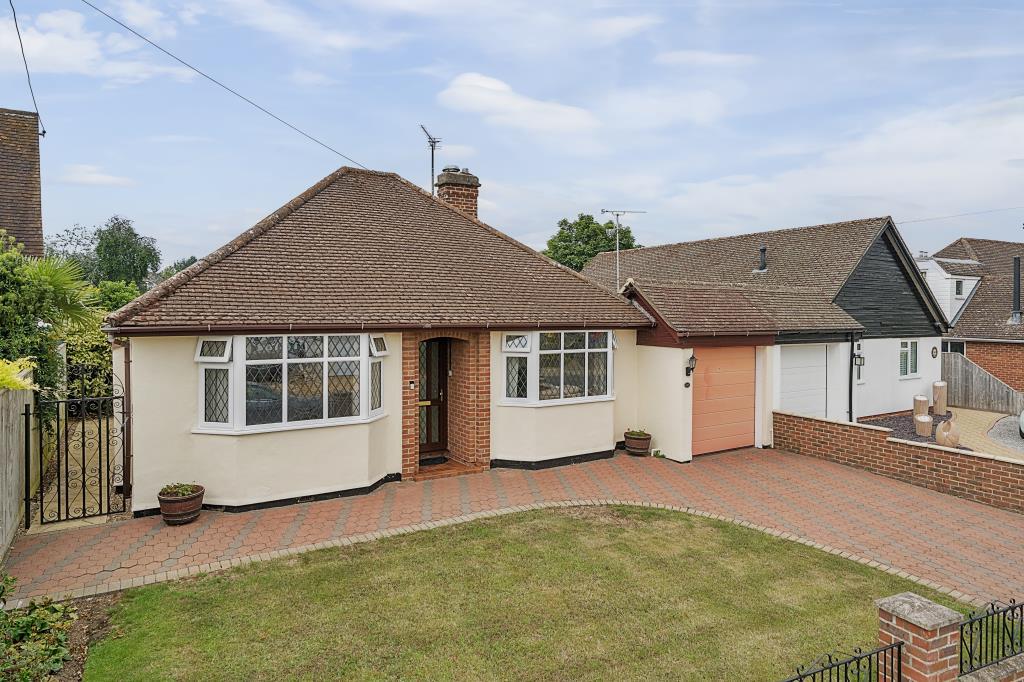 Wootton, Oxfordshire, OX13 3 bed bungalow for sale - £485,000