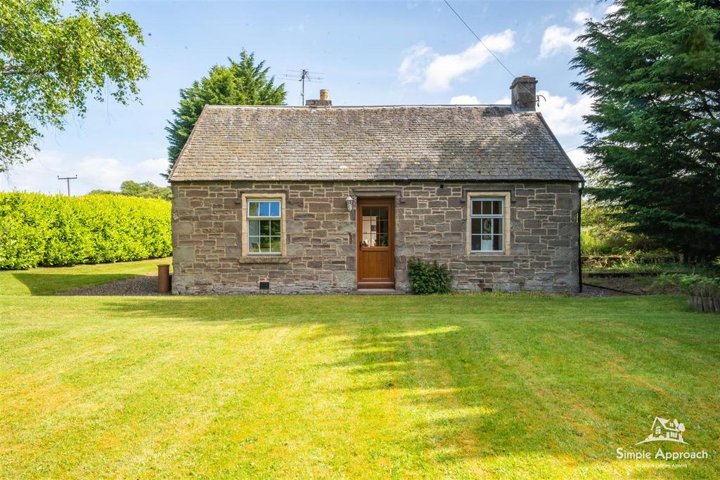 Balbeggie, Perth 4 bed house for sale - £323,950
