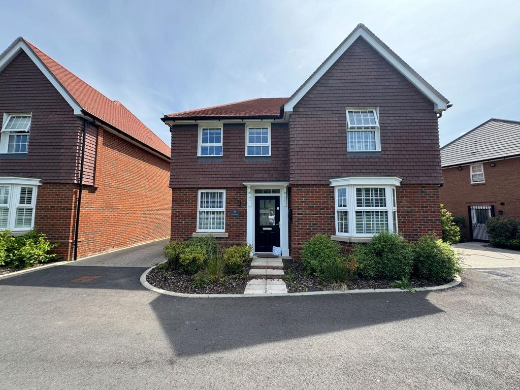 Staplehurst, Kent 4 bed detached house for sale - £629,950