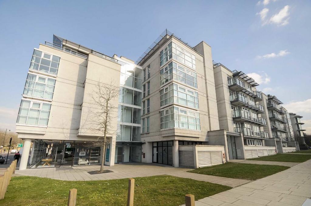 Phoenix Way, London SW18 1 bed flat - £1,550 pcm (£358 pw)
