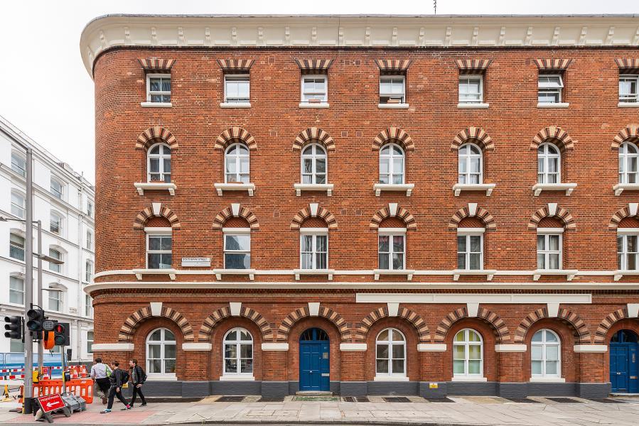 Holmwood Buildings, Southwark Street... 1 bed apartment - £399,950