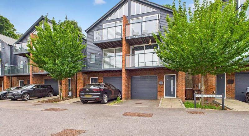 Upnor Road, Rochester 3 bed house for sale - £485,000