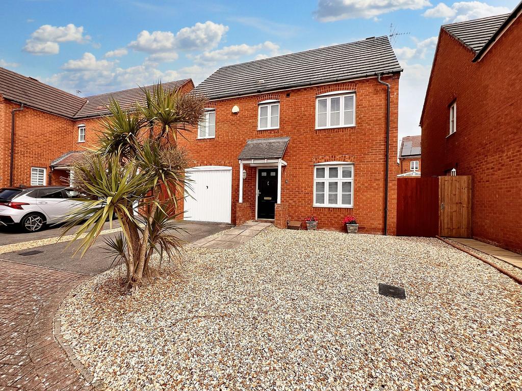 Trem Echni, Rhoose Point, CF62 3LX 4 bed detached house - £350,000