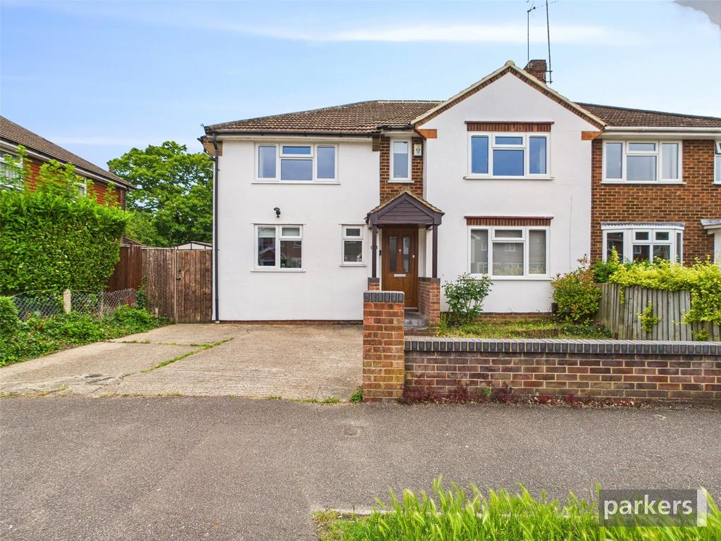 Nightingale Road, Reading RG5 5 bed semi-detached house for sale - £540,000
