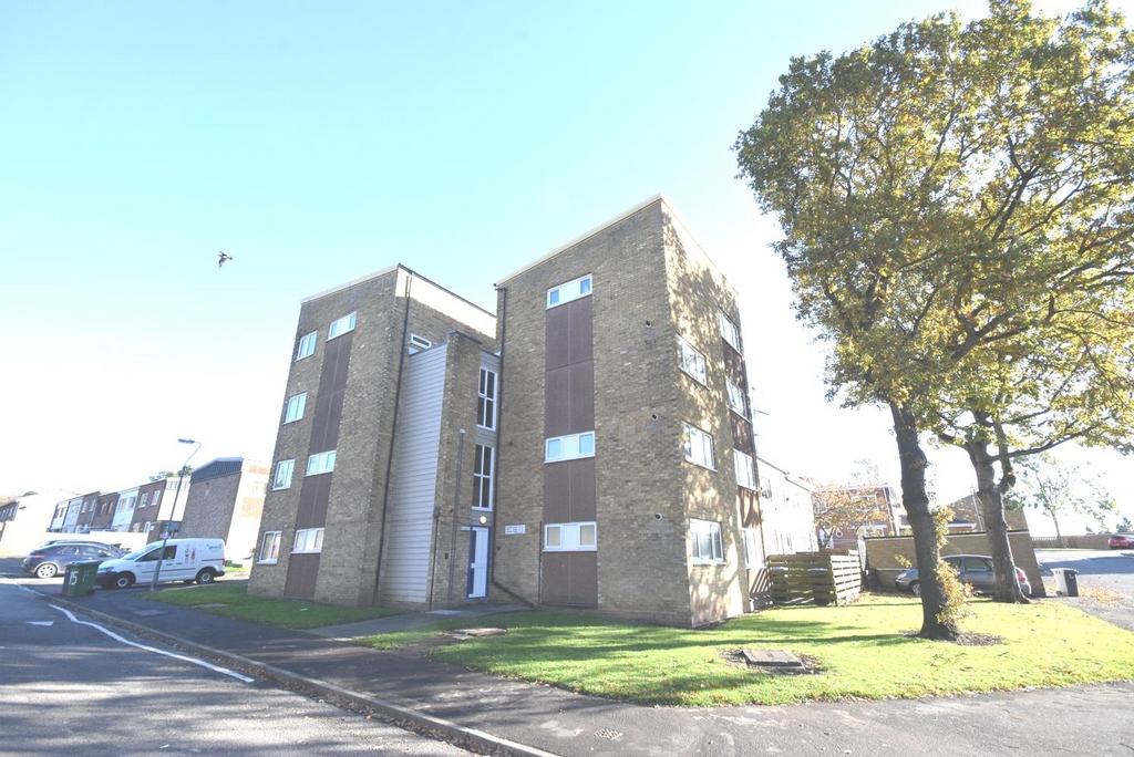 Hatfield Place, Peterlee, County Durham 1 bed flat to rent - £450 pcm ...