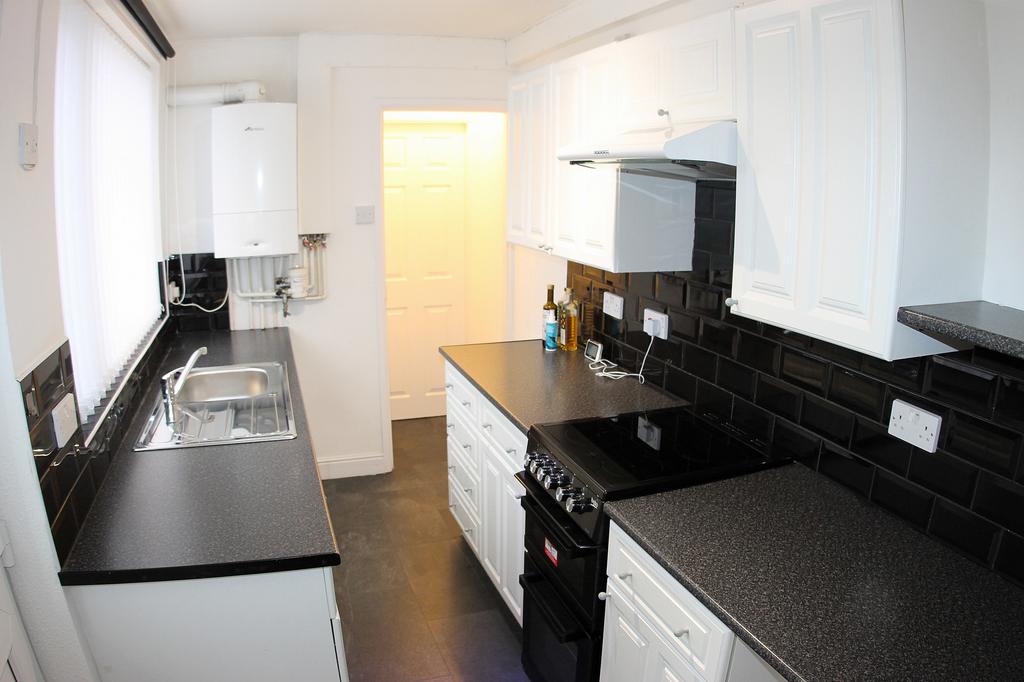 Fitton Street, Lostock Gralam... 3 bed terraced house for sale - £160,000