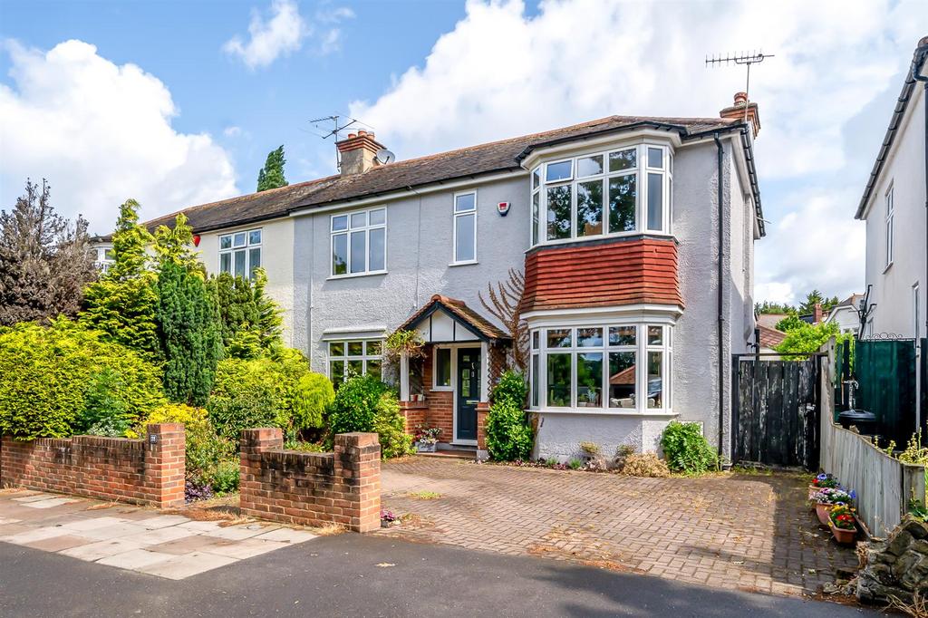 Farnaby Road, Shortlands, Bromley 3 bed semi-detached house for sale ...