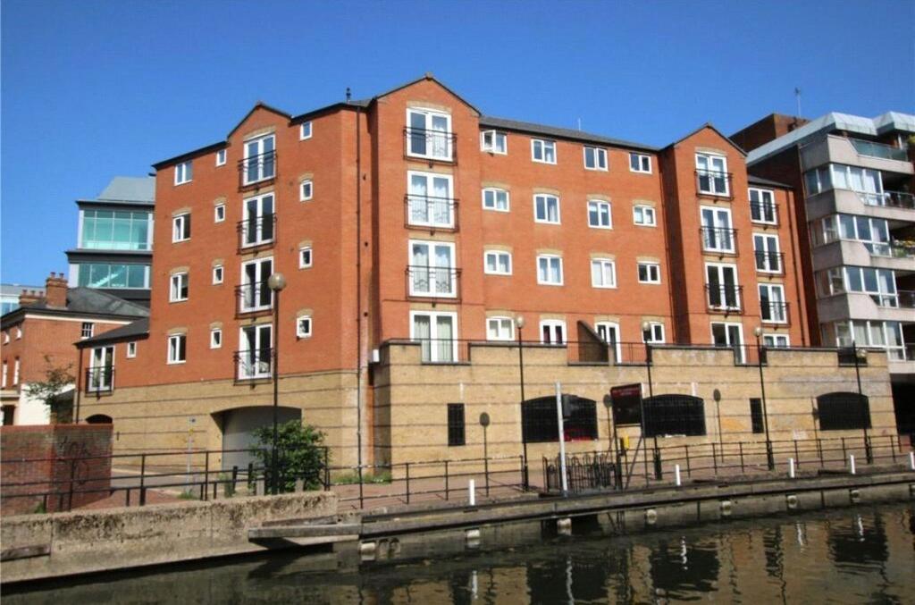 Highbridge Wharf, Reading, Berkshire 2 bed apartment for sale - £350,000