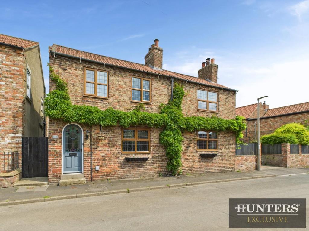 Foston Lane, North Frodingham, Driffield 4 bed detached house for sale ...