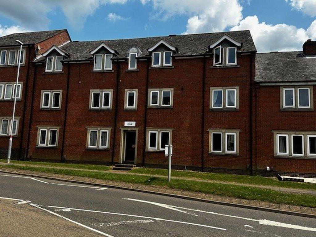 Austin House - Rothwell 2 bed apartment - £720 pcm (£166 pw)