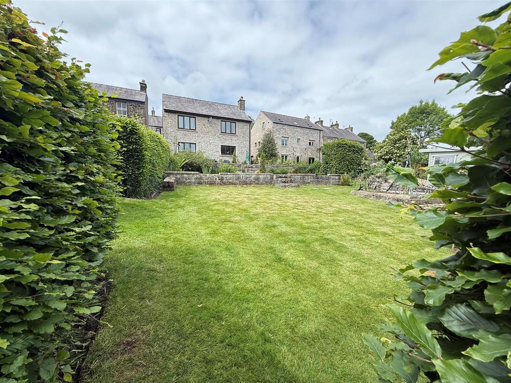 Sherwood Road, Tideswell, Buxton 3 bed detached house for sale - £500,000