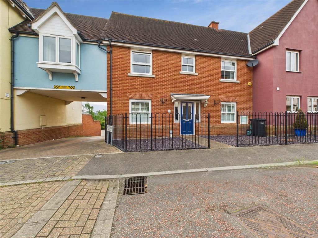 Rouse Way, Colchester, Essex, CO1 4 bed link detached house for sale ...