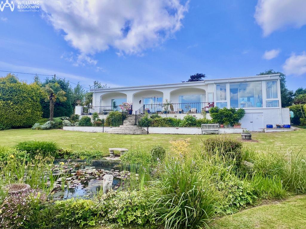 Llandegfan, Menai Bridge, Anglesey, LL59 4 bed bungalow for sale - £875,000