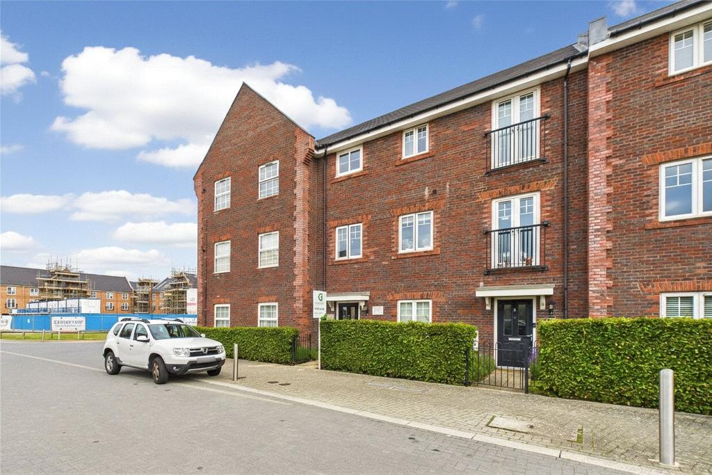 Somerley Drive, Forge Wood, Crawley... 2 bed apartment - £280,000