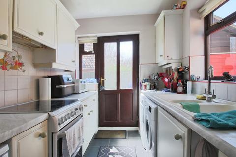 Houses for sale around HU12 8PW | OnTheMarket