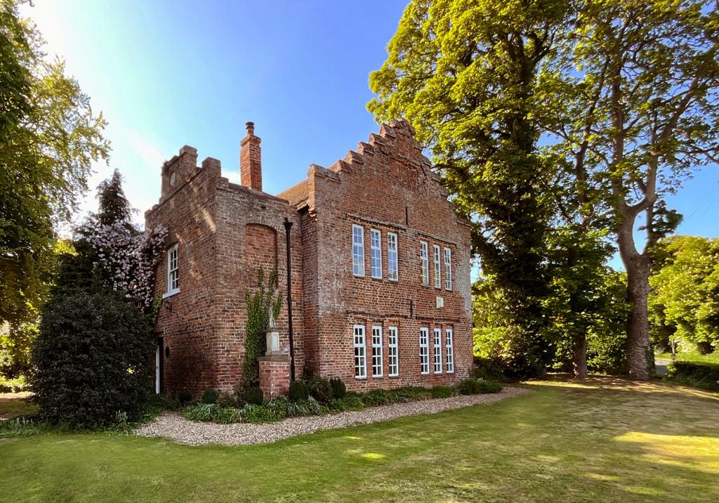 Halsham, Hull, East Riding of... 6 bed detached house for sale - £625,000