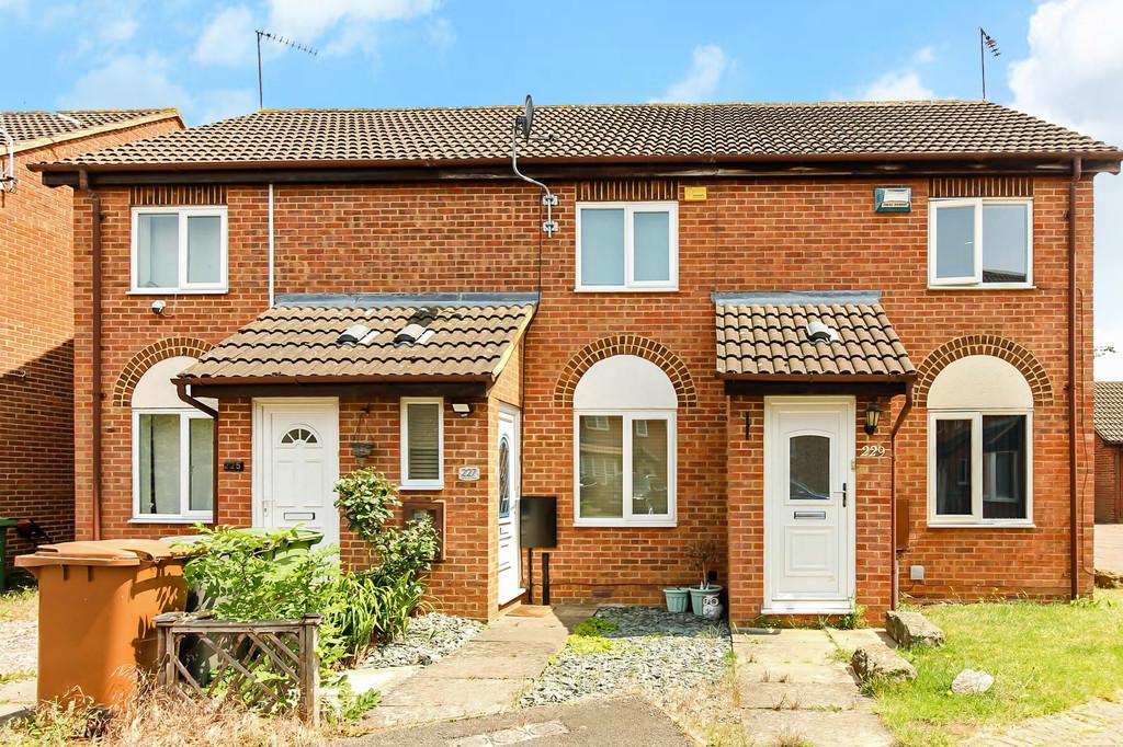 Senwick Drive, Wellingborough NN8 2 bed terraced house for sale - £180,000