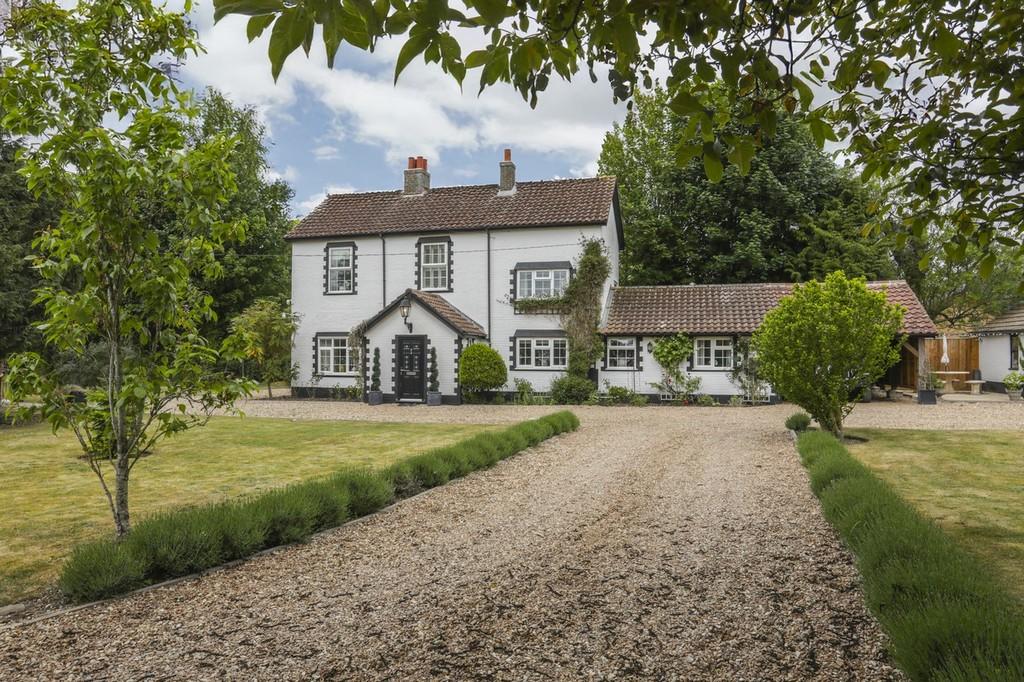 Brookville, Thetford 4 bed detached house - £500,000