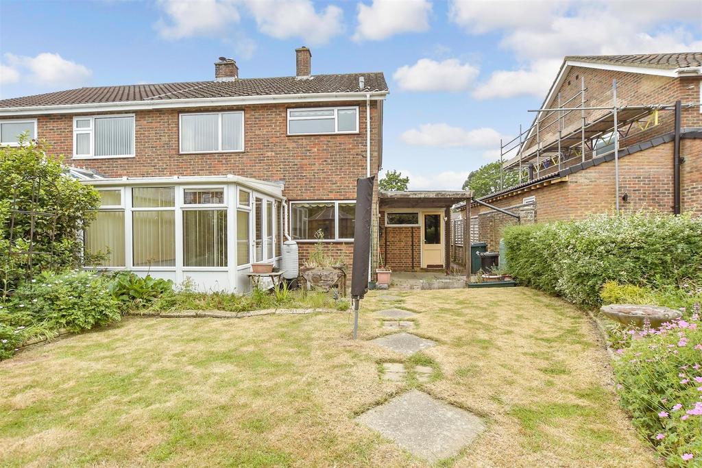 Weald Drive, Crawley, West Sussex 3 bed semi-detached house for sale ...