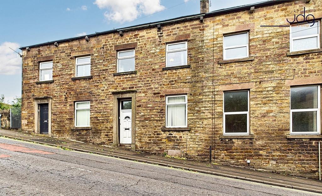 Ridge Lane, Lancaster | INVESTORS -... 7 bed end of terrace house for ...