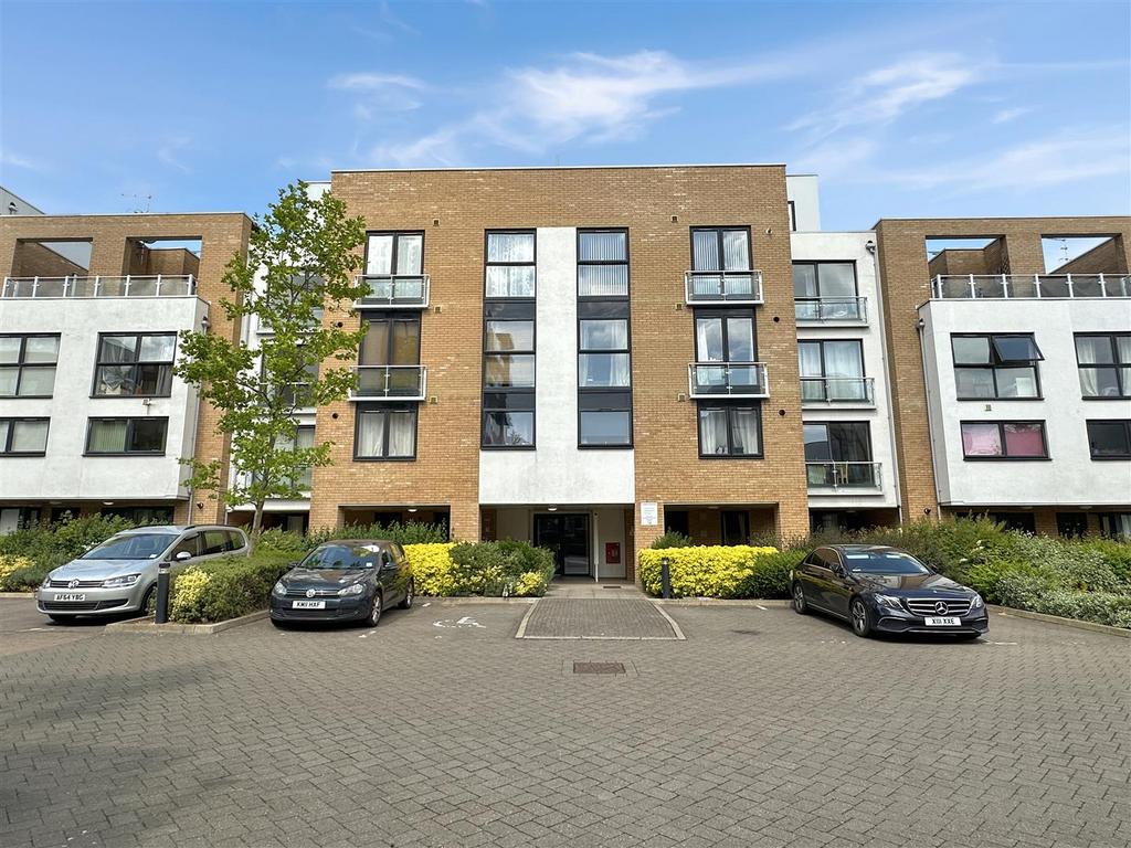 Cromwell Road, Cambridge CB1 2 bed flat for sale - £400,000